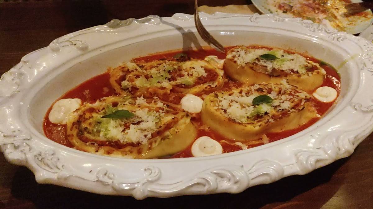 Carta de pizzería Yulia, Monterrey