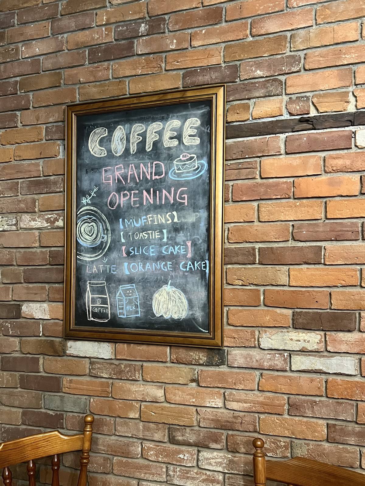 Menu at Aitken‘s Corner cafe, Castlemaine