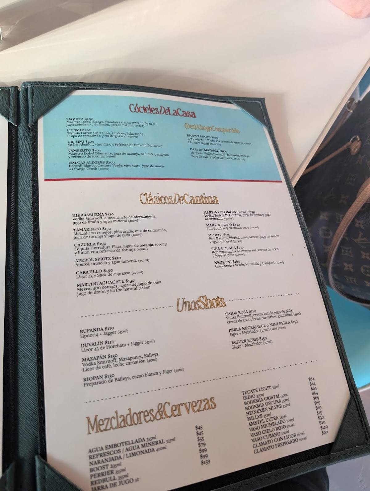Menu at Sala de Despecho pub & bar, Tijuana