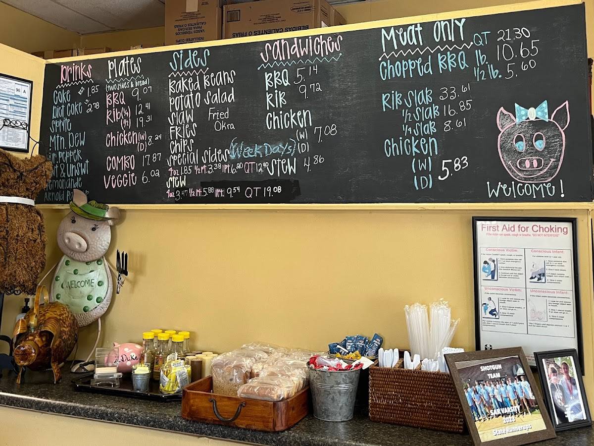 Menu at 2 Dukes Barbque, Americus