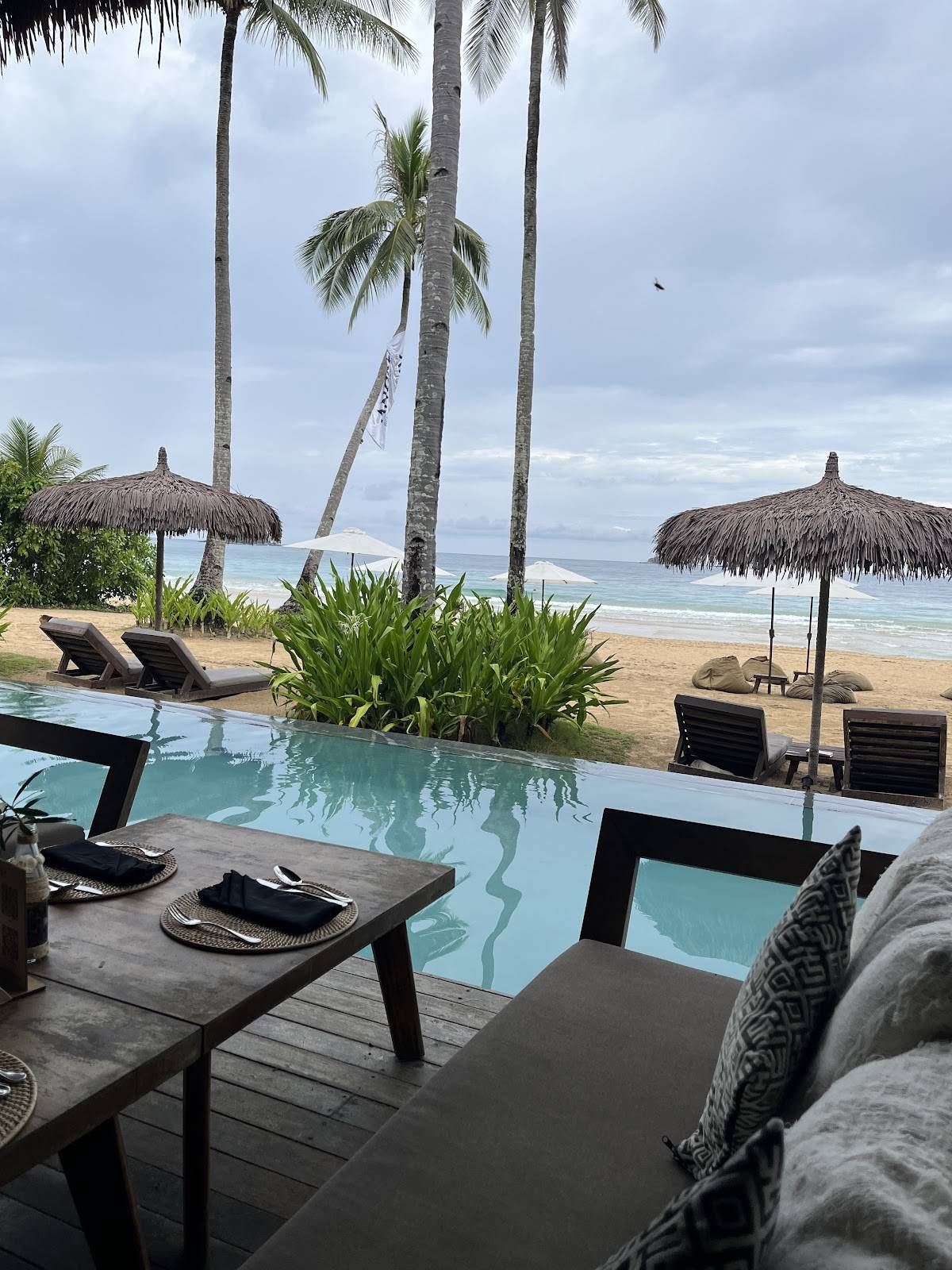 Menu at Angkla Beach Club & Boutique Resort, El Nido
