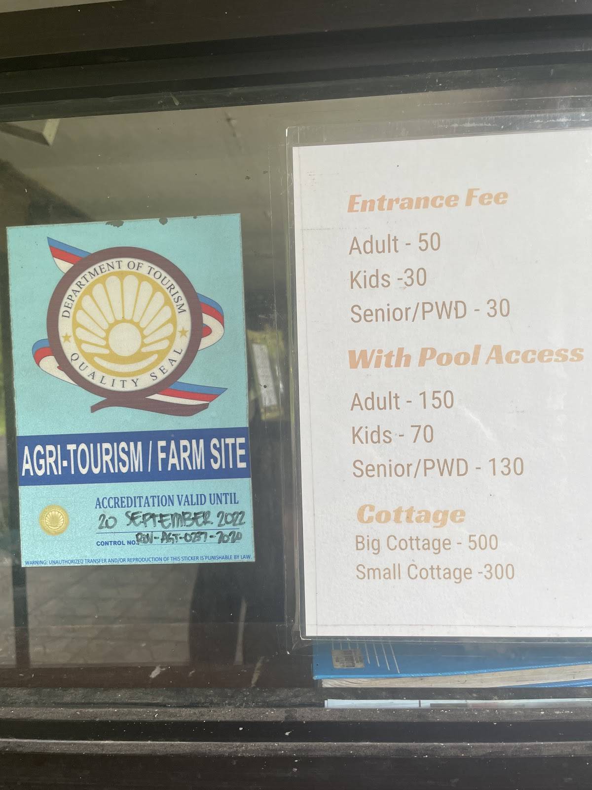Menu at Aguas Farm Cafe, Santo Domingo