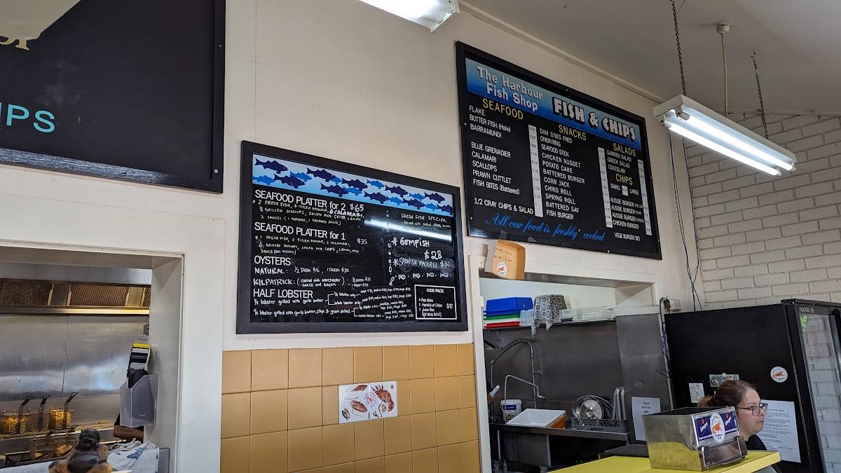 Menu at Apollo Bay Fishermen's Co-Op restaurant, Apollo Bay