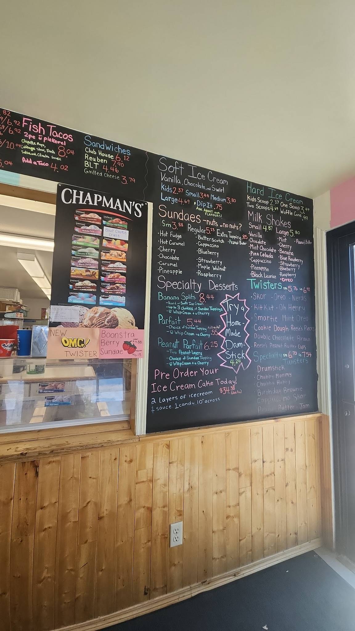 Menu at The Kiln Drive-In BBQ, Stonewall
