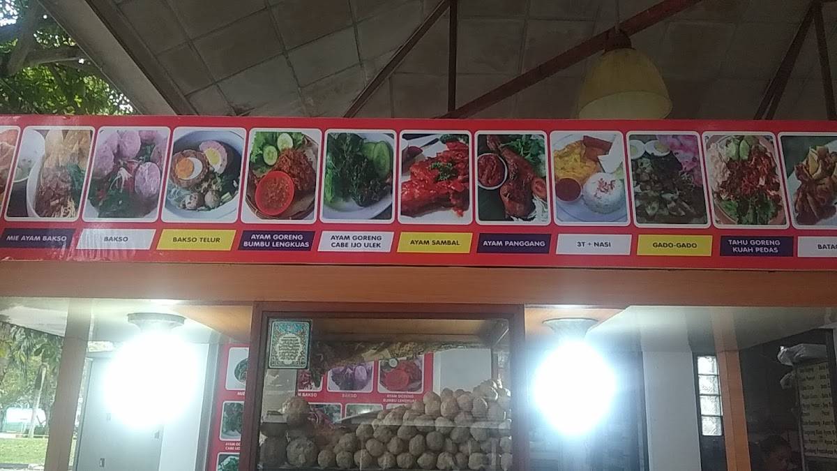 Menu at Bakso Waroeng Pojok restaurant, Batam, 328G+W5R
