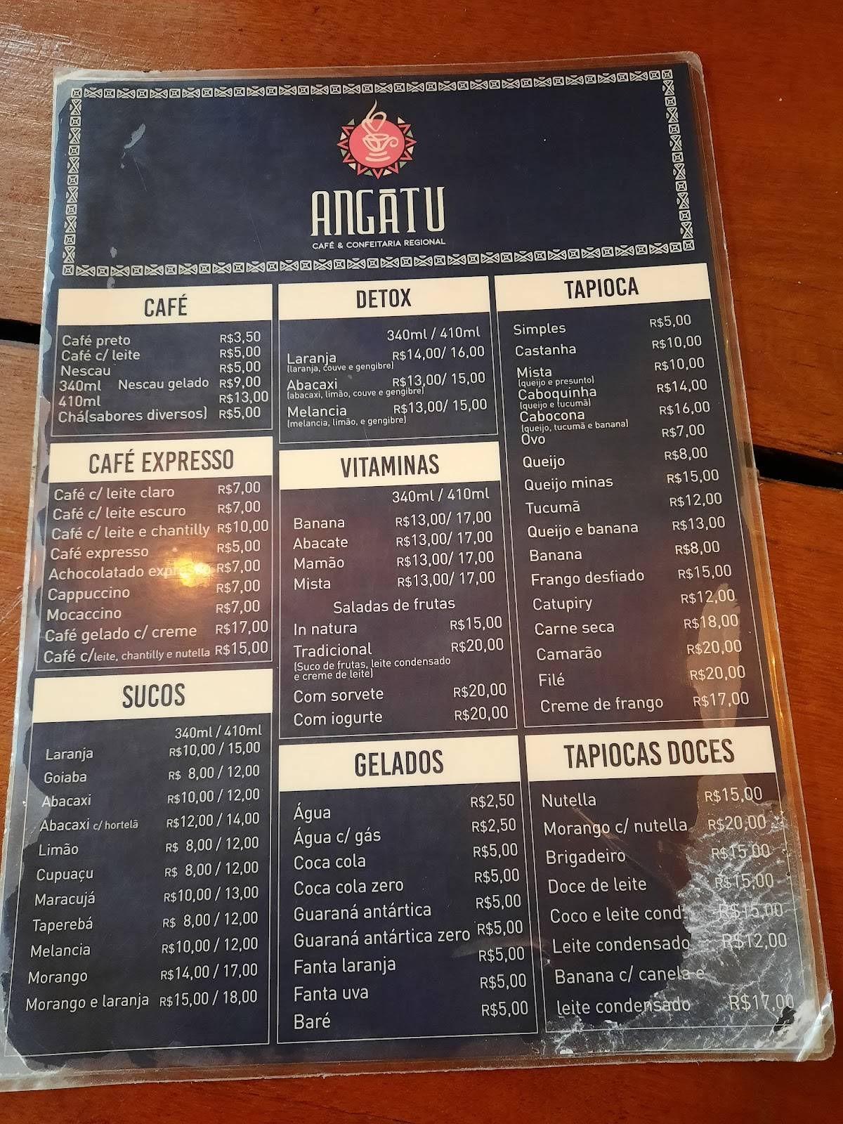 Menu em Angatú Café, Manaus