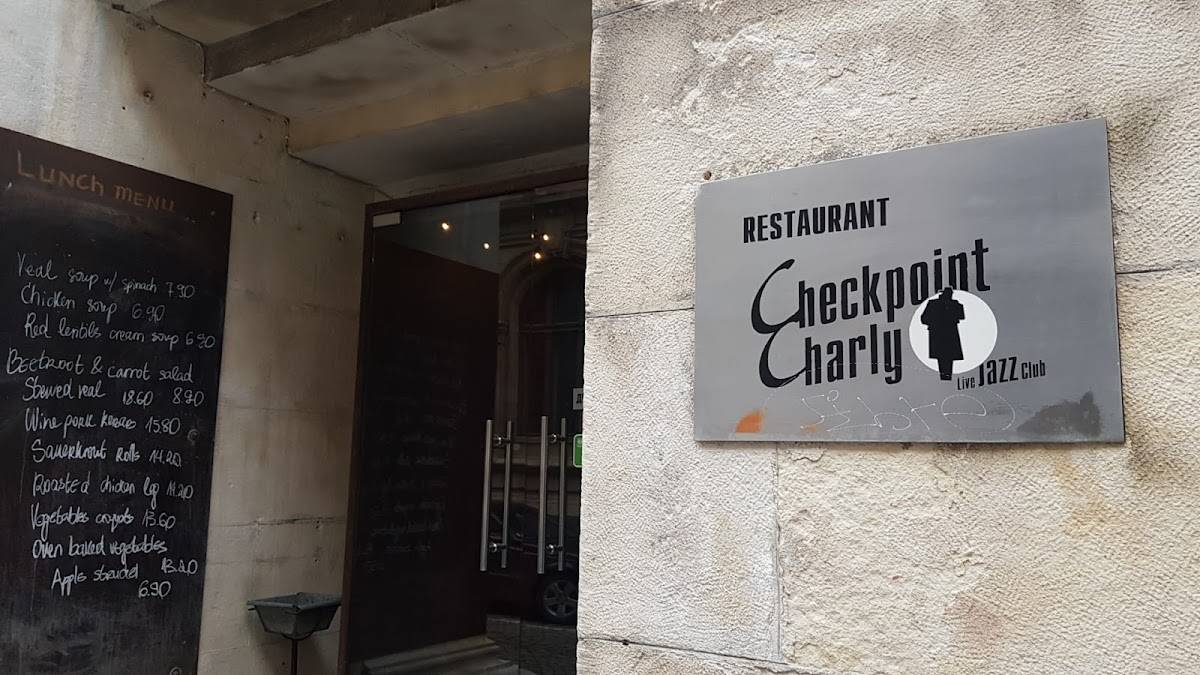 Menu au Checkpoint Charly restaurant, Sofia, ul. "Ivan Vazov" 12