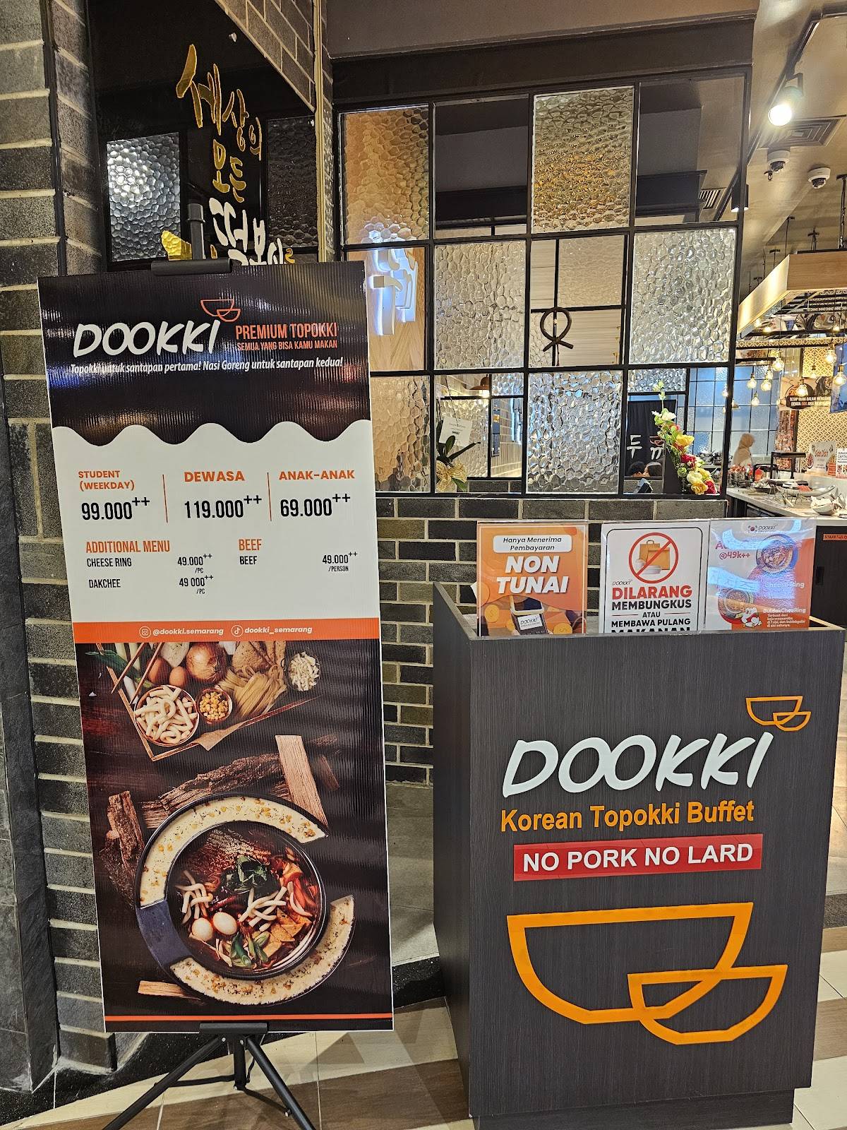 Menu at Dookki Paragon City Mall restaurant, Semarang