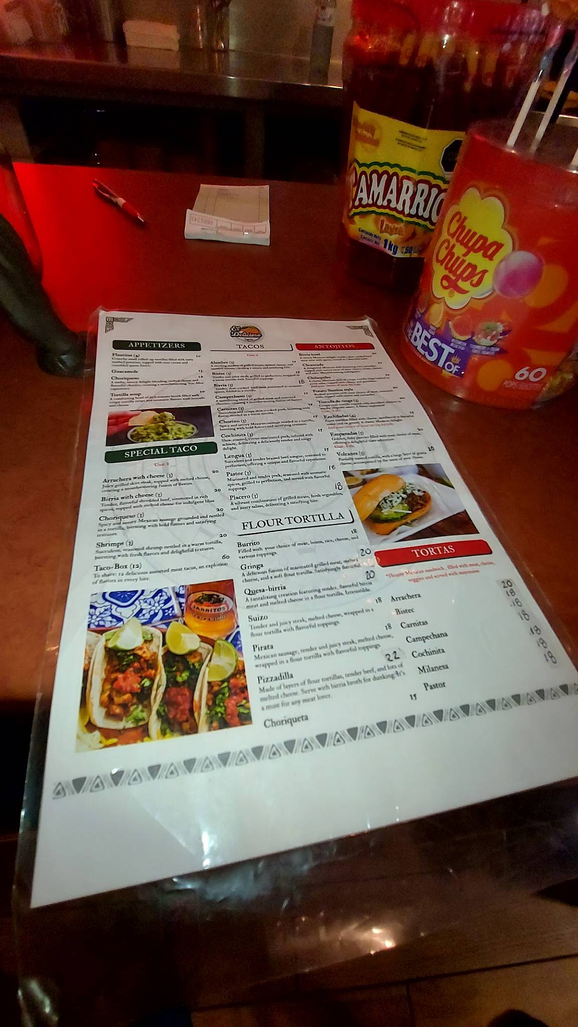 Menu au El Delicioso MTL restaurant, Montréal