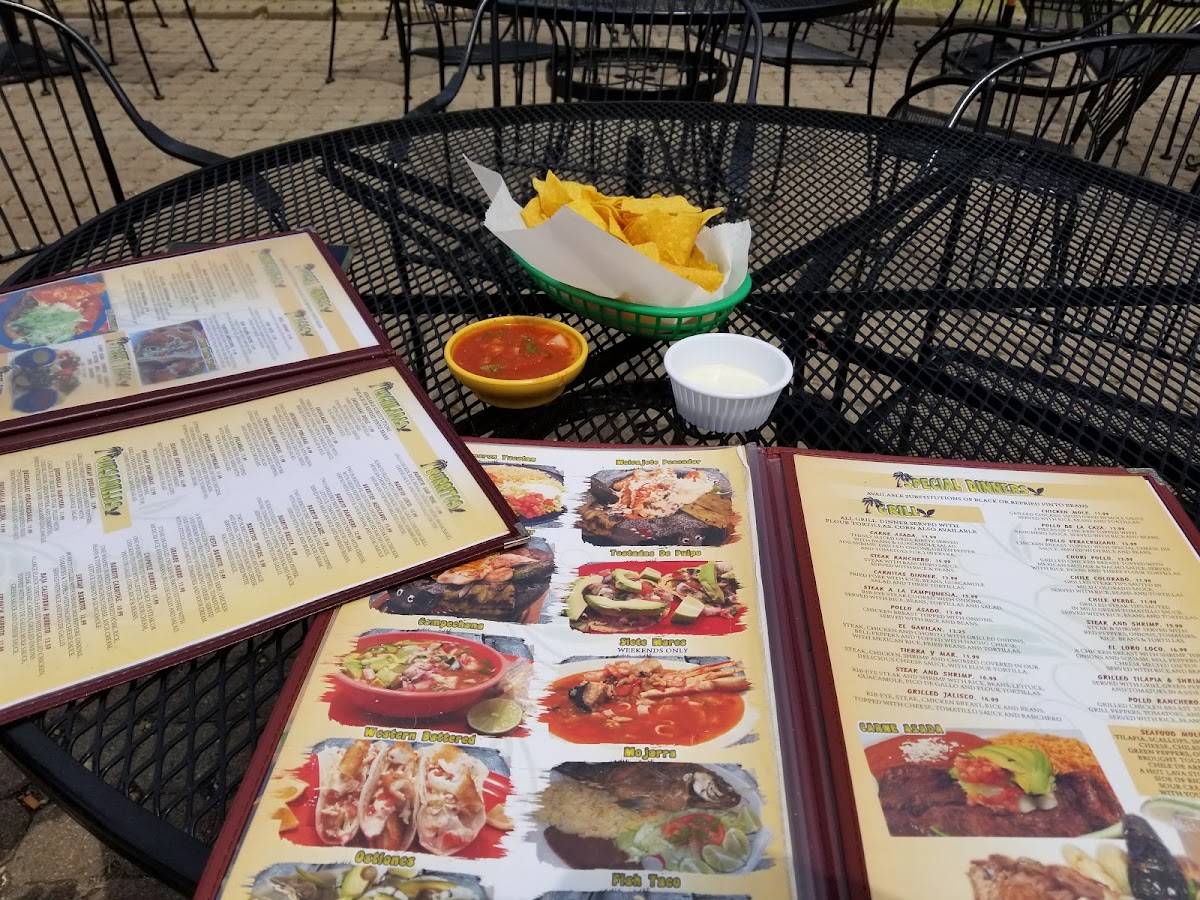 Menu at El Loro Mexican Restaurant, Detroit Lakes
