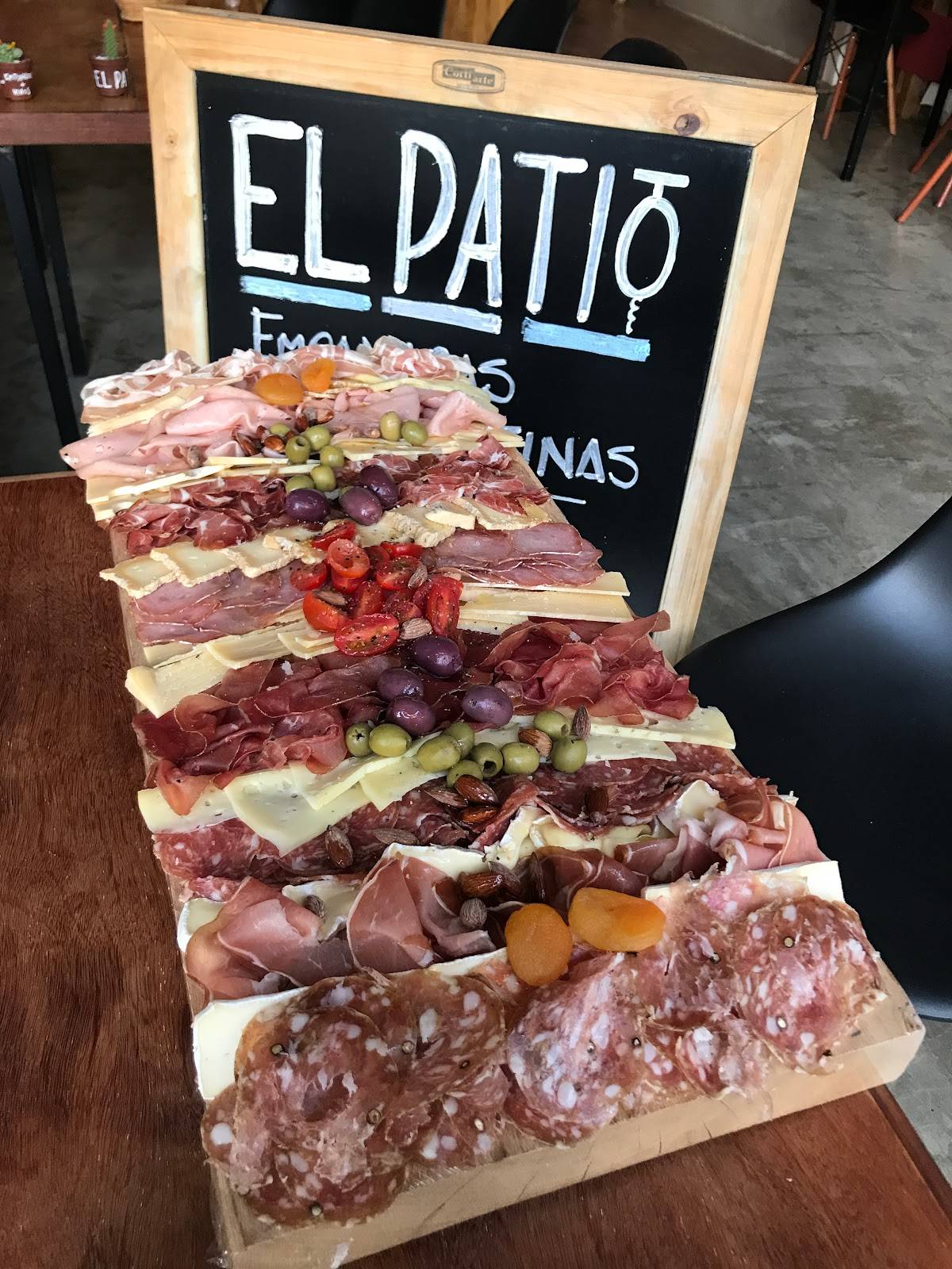 Menu em El Patio - Empanadas y vinos pub & Bar, Curitiba