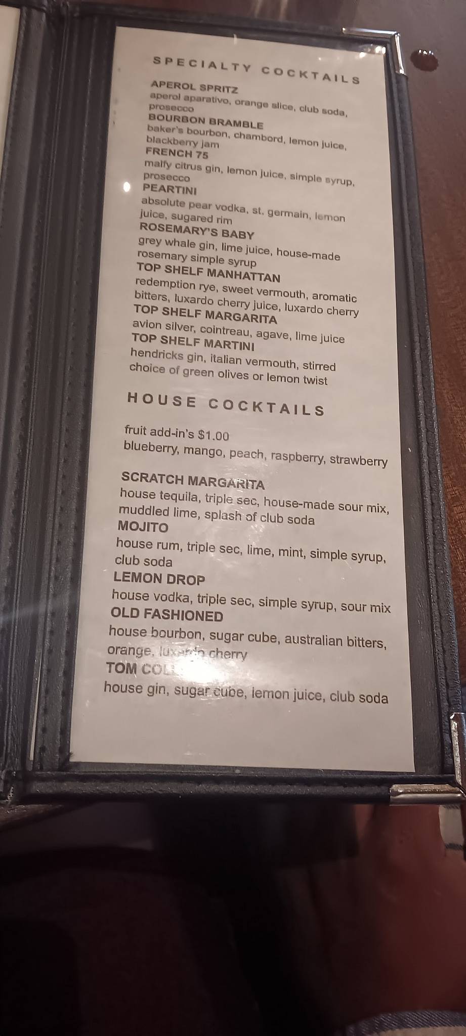 Menu at Garlini's Napoletana pub & bar, Wenatchee