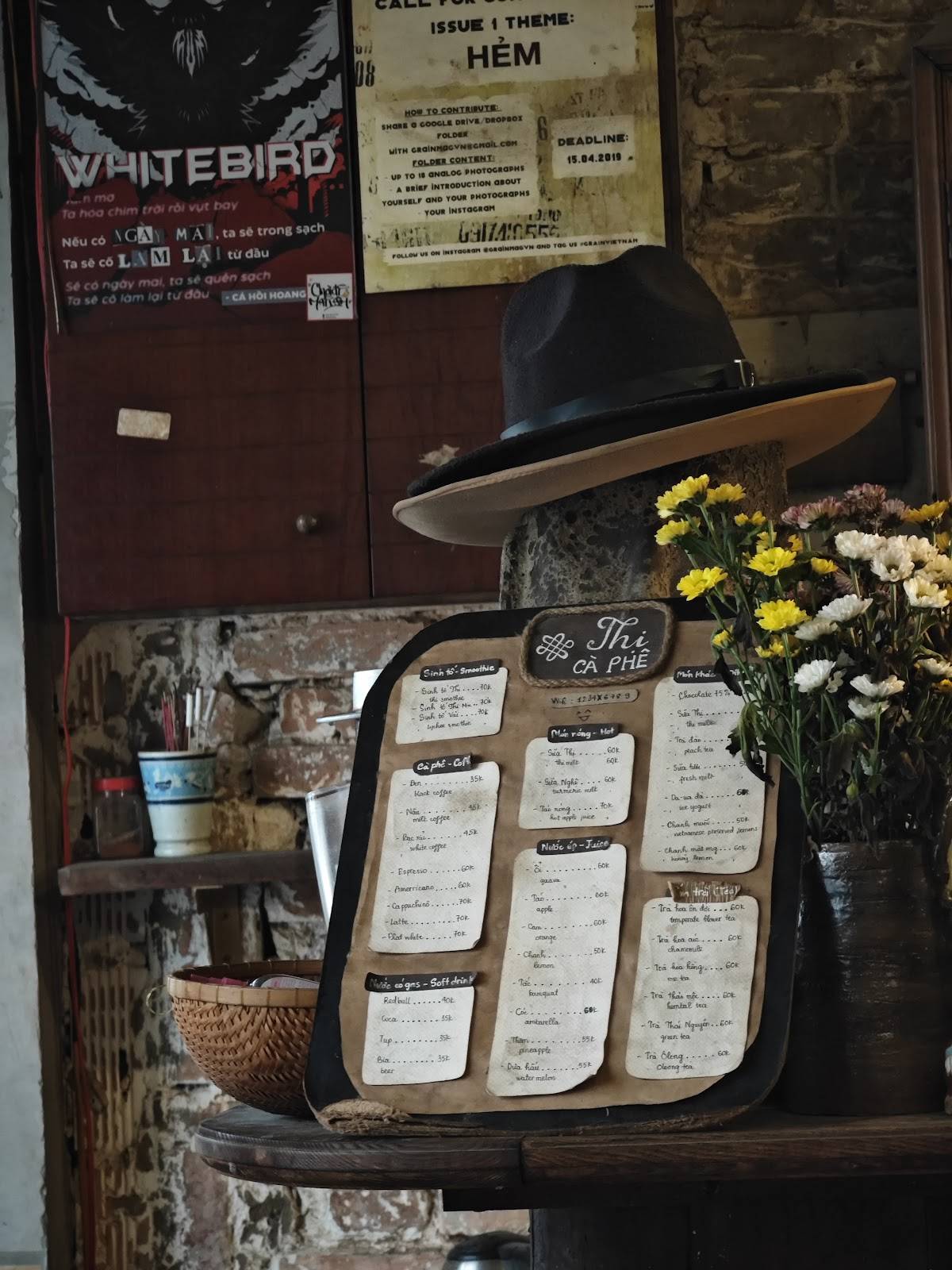 Carta de Hoang Thi Cafe, Ciudad Ho Chi Minh (Saigón), 33/72 Đ. Nguyễn ...