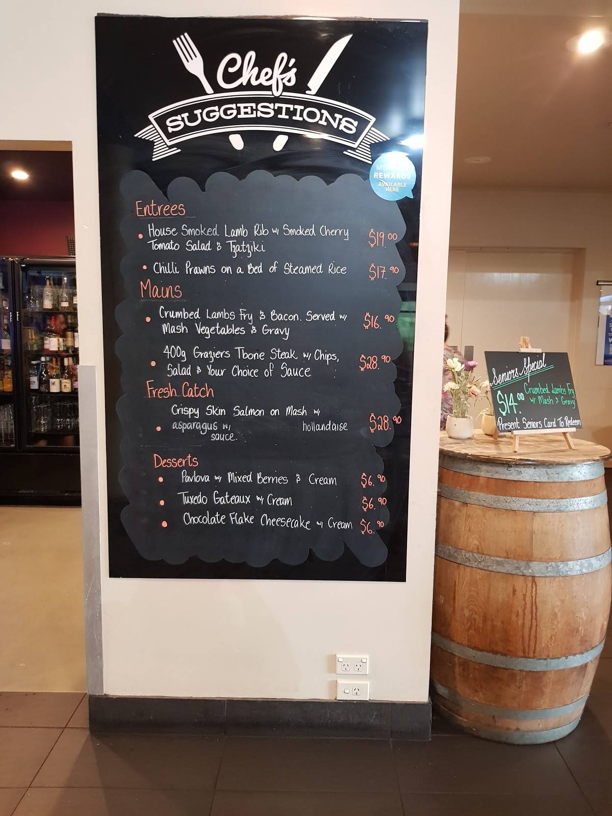 Menu at Kondari Hotel pub & bar, Urangan