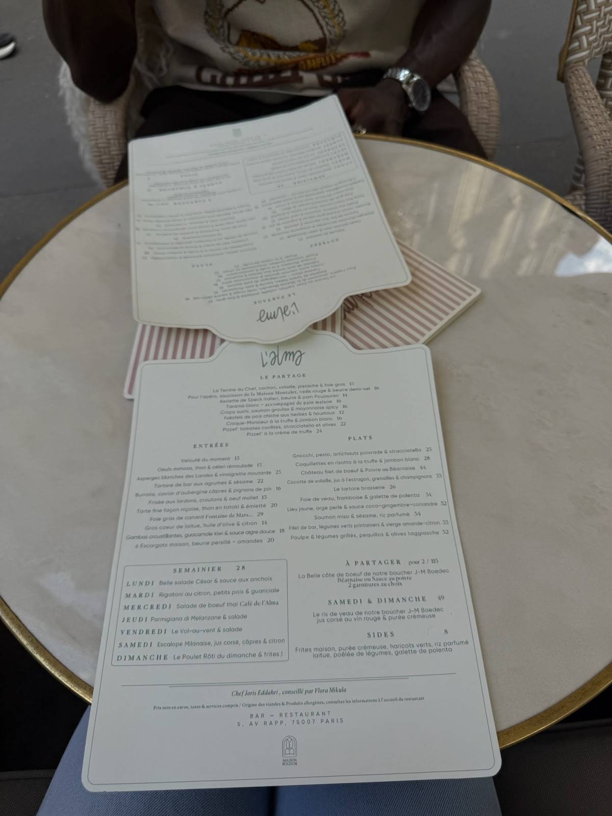 Menu au L'Alma restaurant, Paris, 5 Av. Rapp