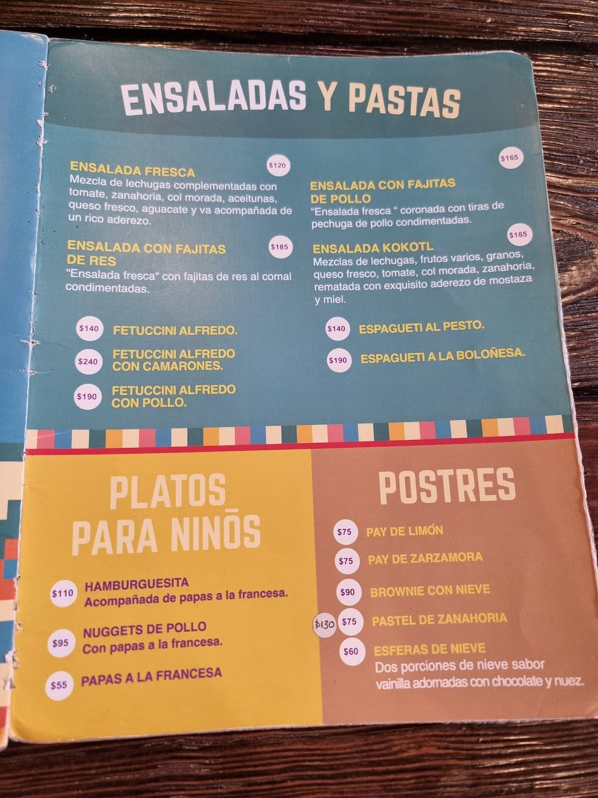 Menu at La Chunga restaurant, Monterrey, José María Morelos 958
