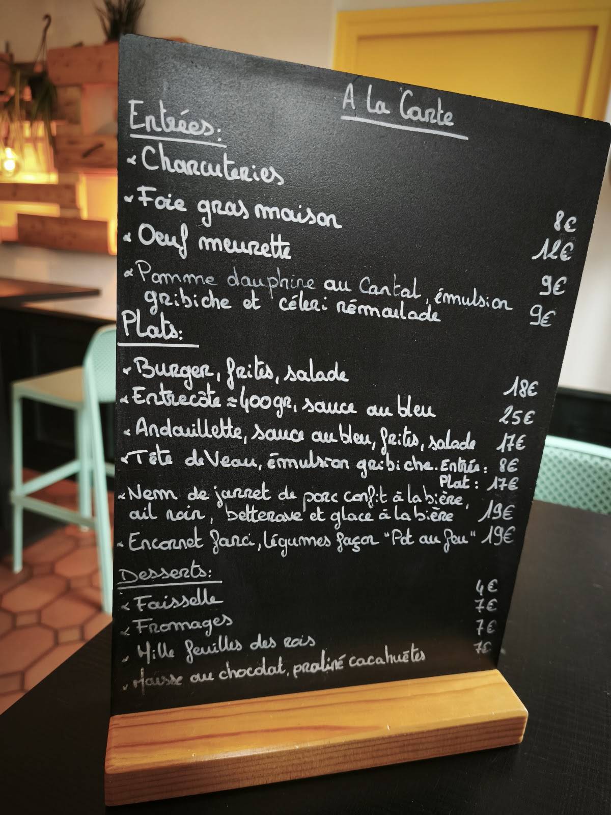 Menu at L'alternative restaurant, Thiers, RGQ2+PV