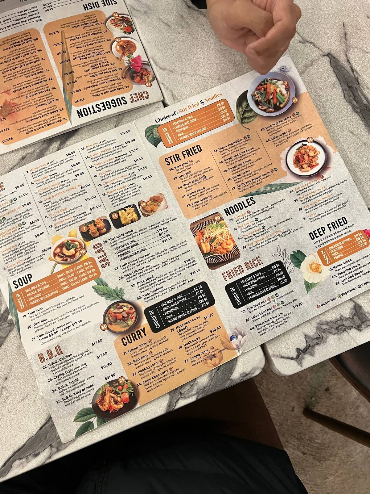 Menu at Le Rose Thai Cuisine restaurant, Tarrawanna