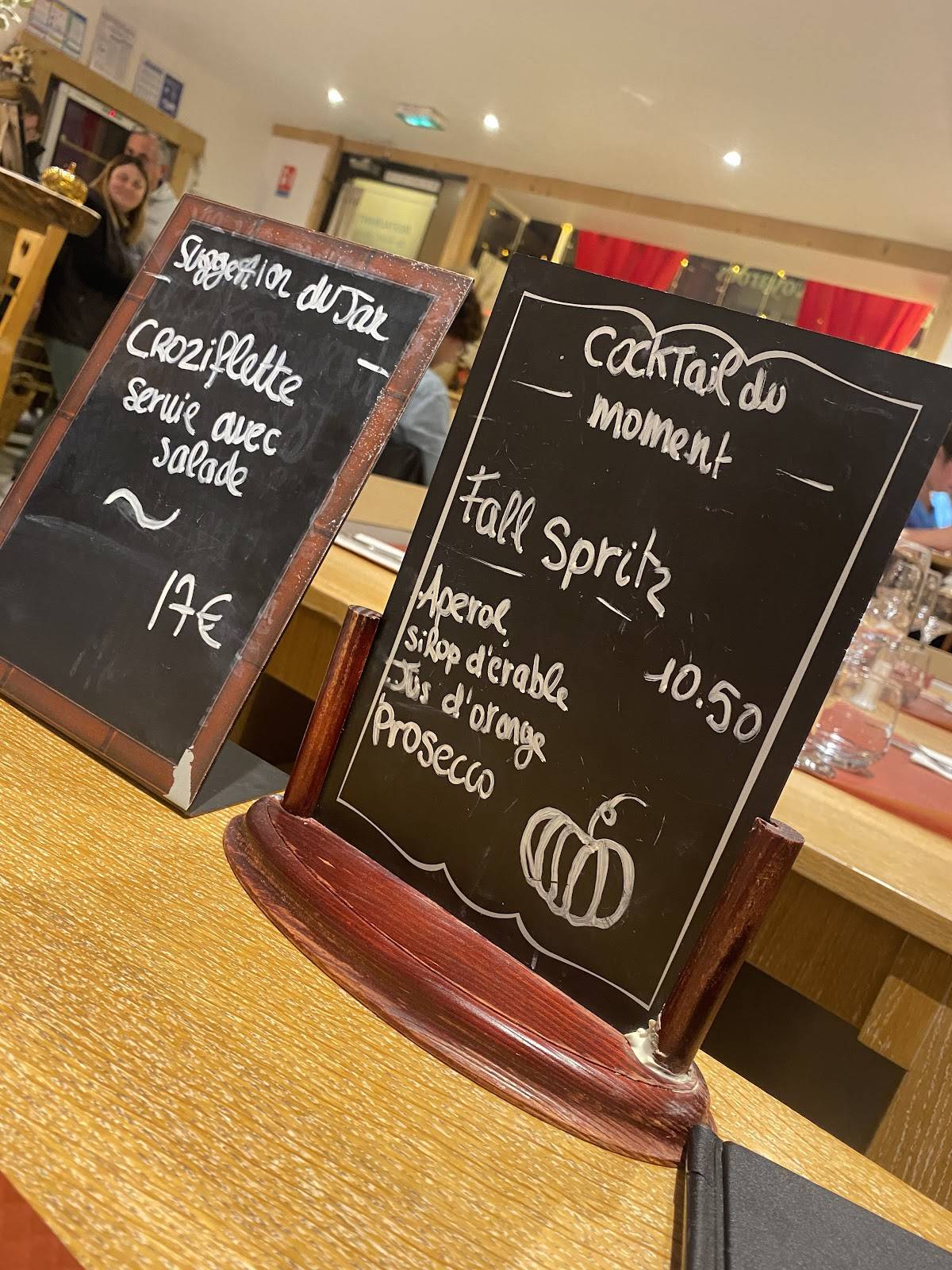 Menu au Le Saint Louis restaurant, Évian-les-Bains
