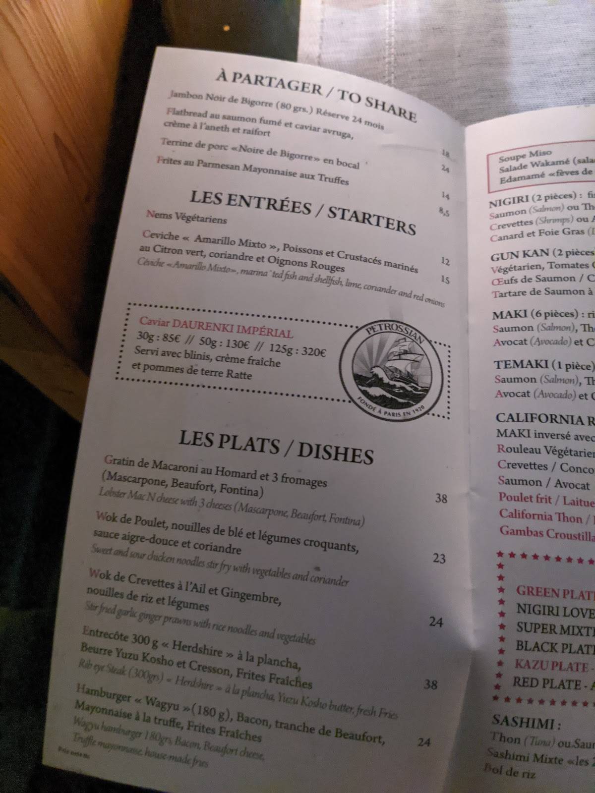 Menu au Les Caves Chamonix pub et bar, Chamonix-Mont-Blanc