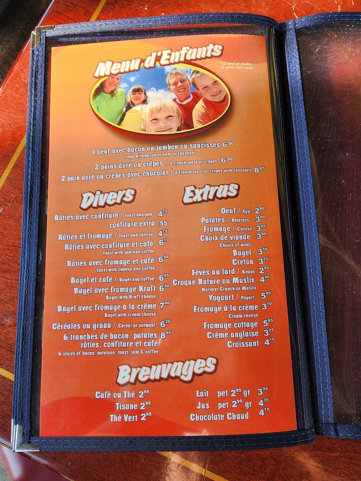 Menu au Restaurant Yotis, Montréal