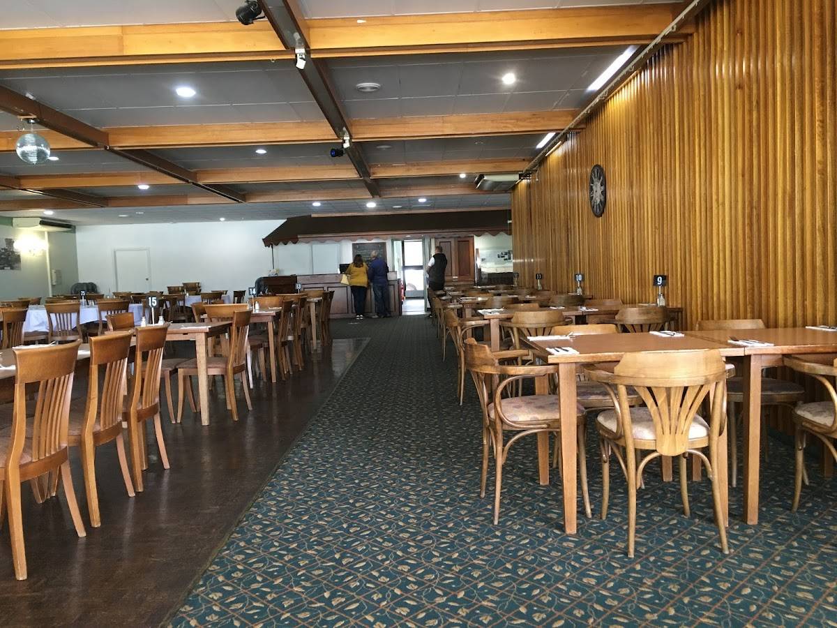 Menu at Mannum Community Club, Mannum
