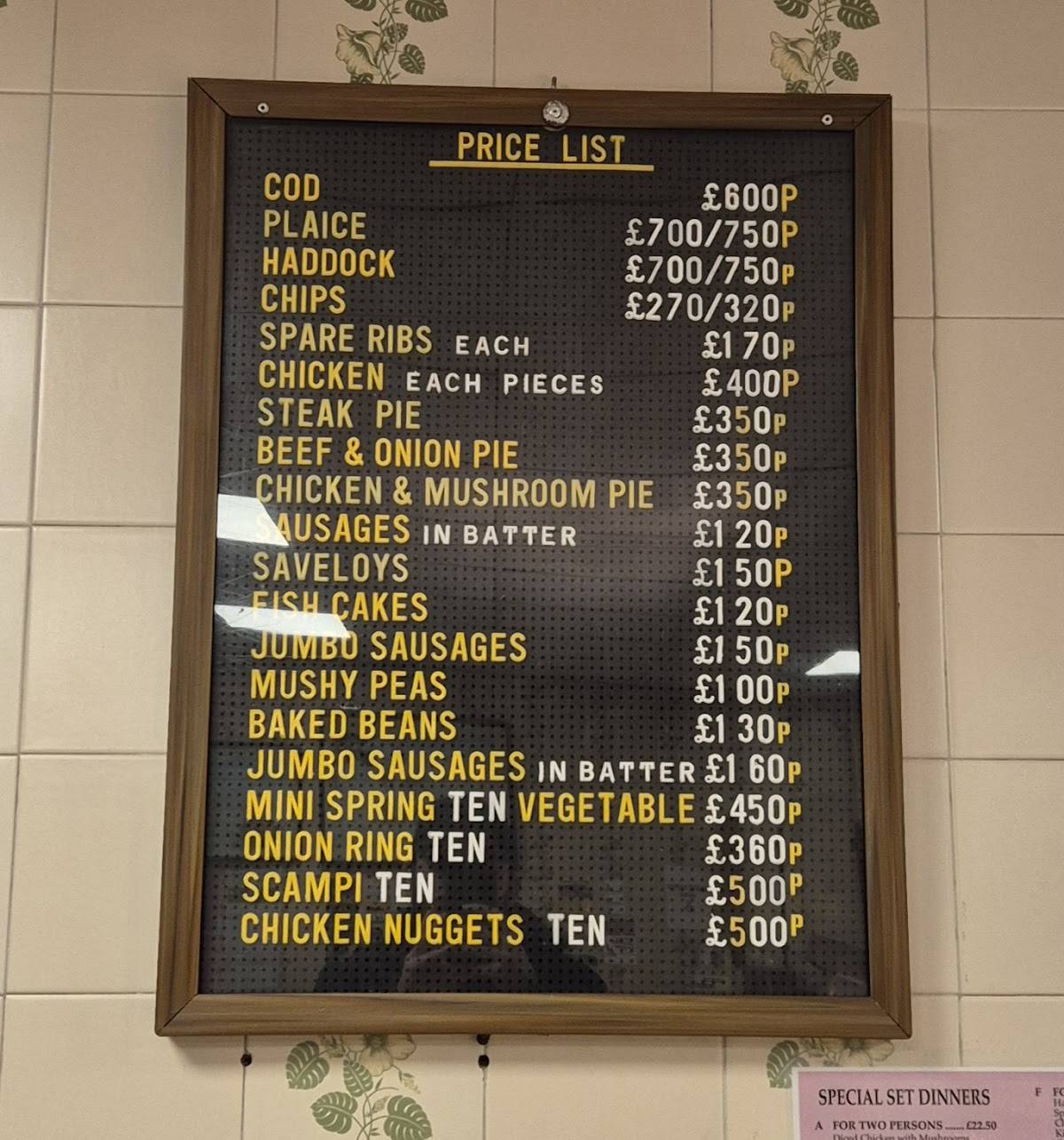 Menu at Mayflower Chinese and Fish & Chips fast food, Westoning