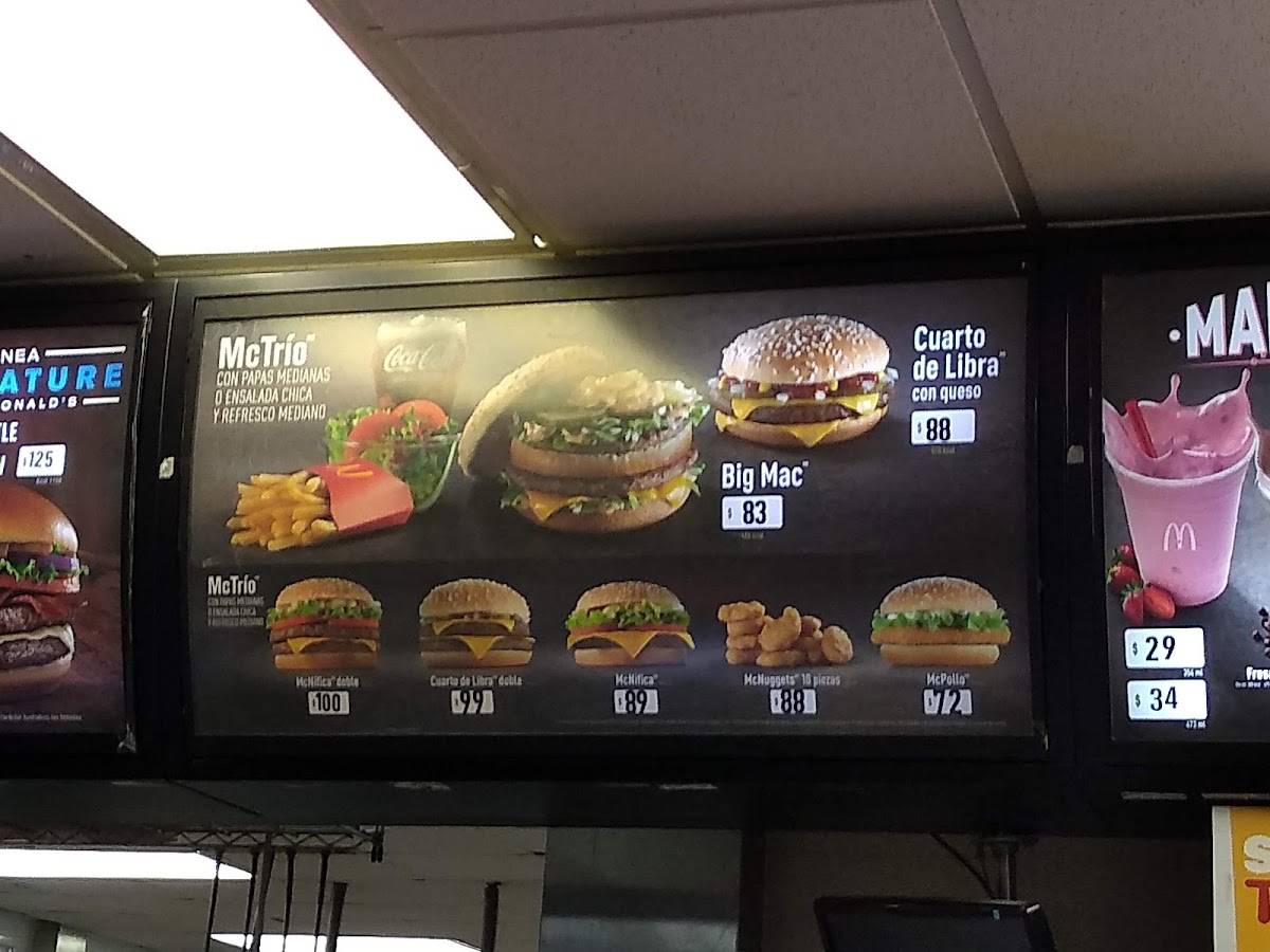 Carta de comida rápida McDonald's, Chetumal, Centro Comercial. Plaza ...