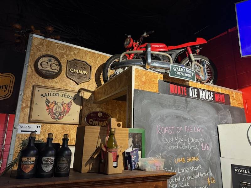 Menu at Monte Ale House and Drive Thru pub & bar, Springwood