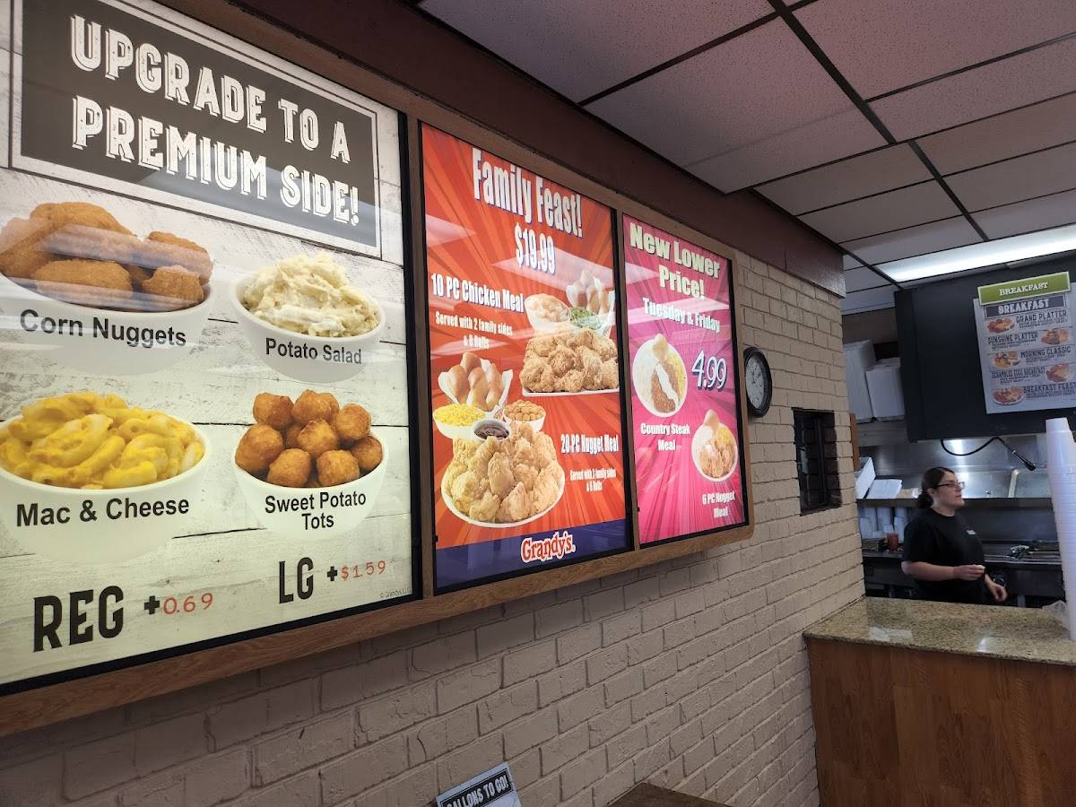 Menu at Grandy's fast food, Oklahoma City, NW 39th St