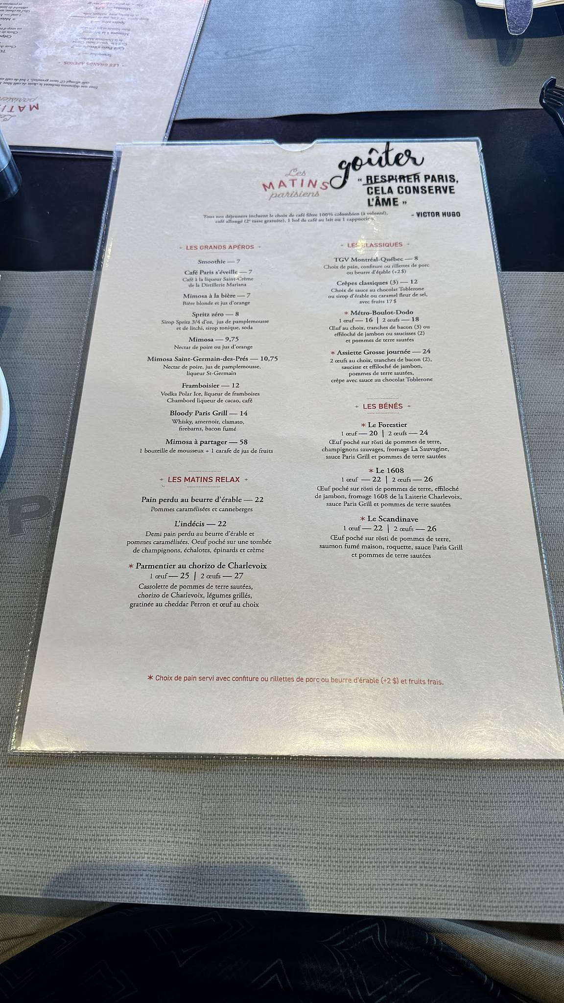 Menu au Paris Grill restaurant à viande, Québec, Bd Laurier