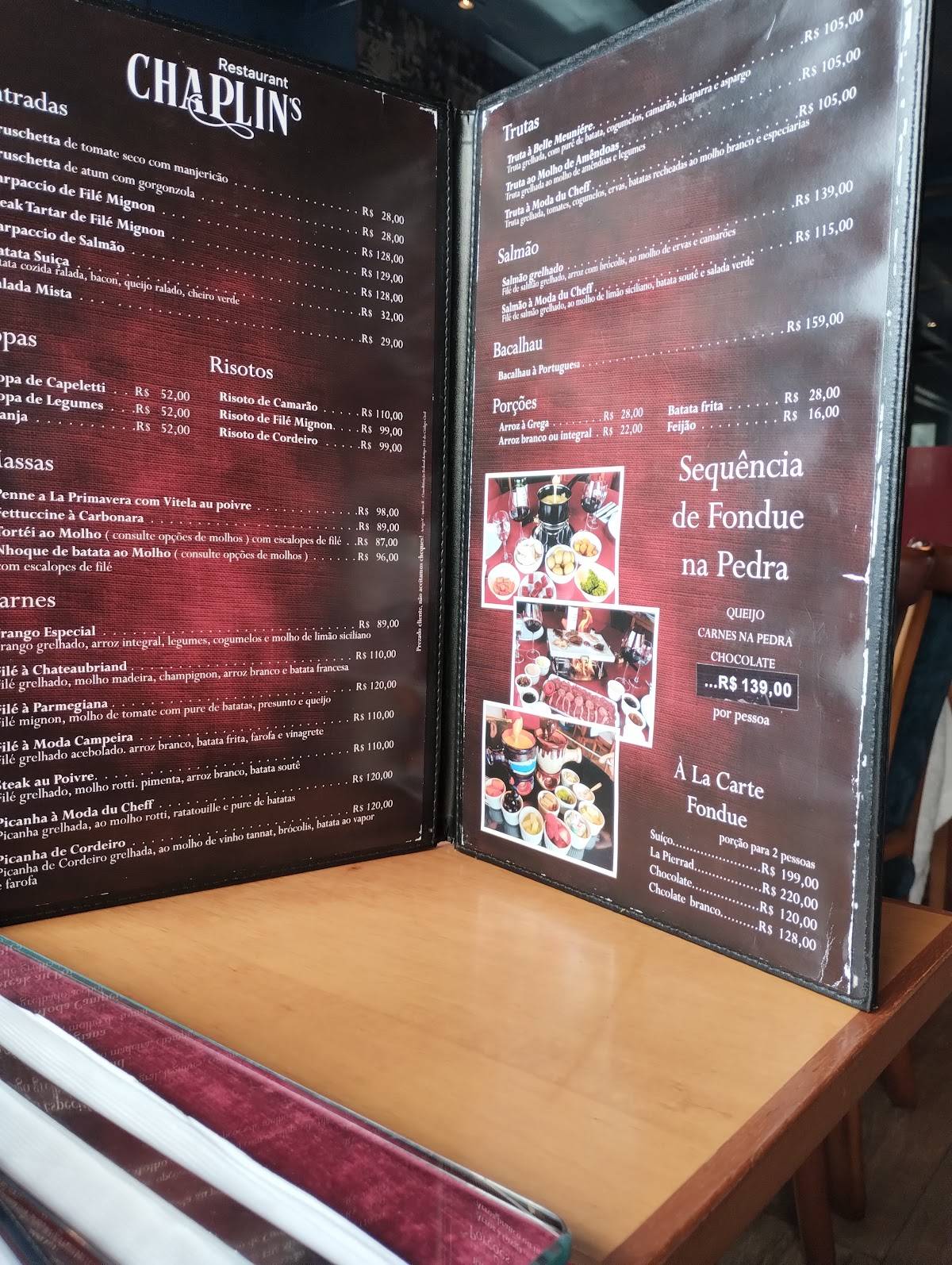 Menu em Chaplin´s Restaurant, Gramado