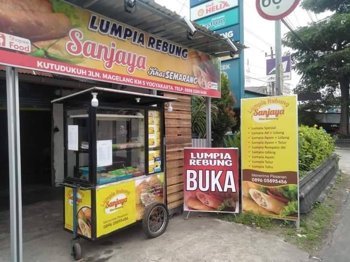 Menu at Lumpia Rebung Sanjaya Khas Semarang restaurant, Sendangadi