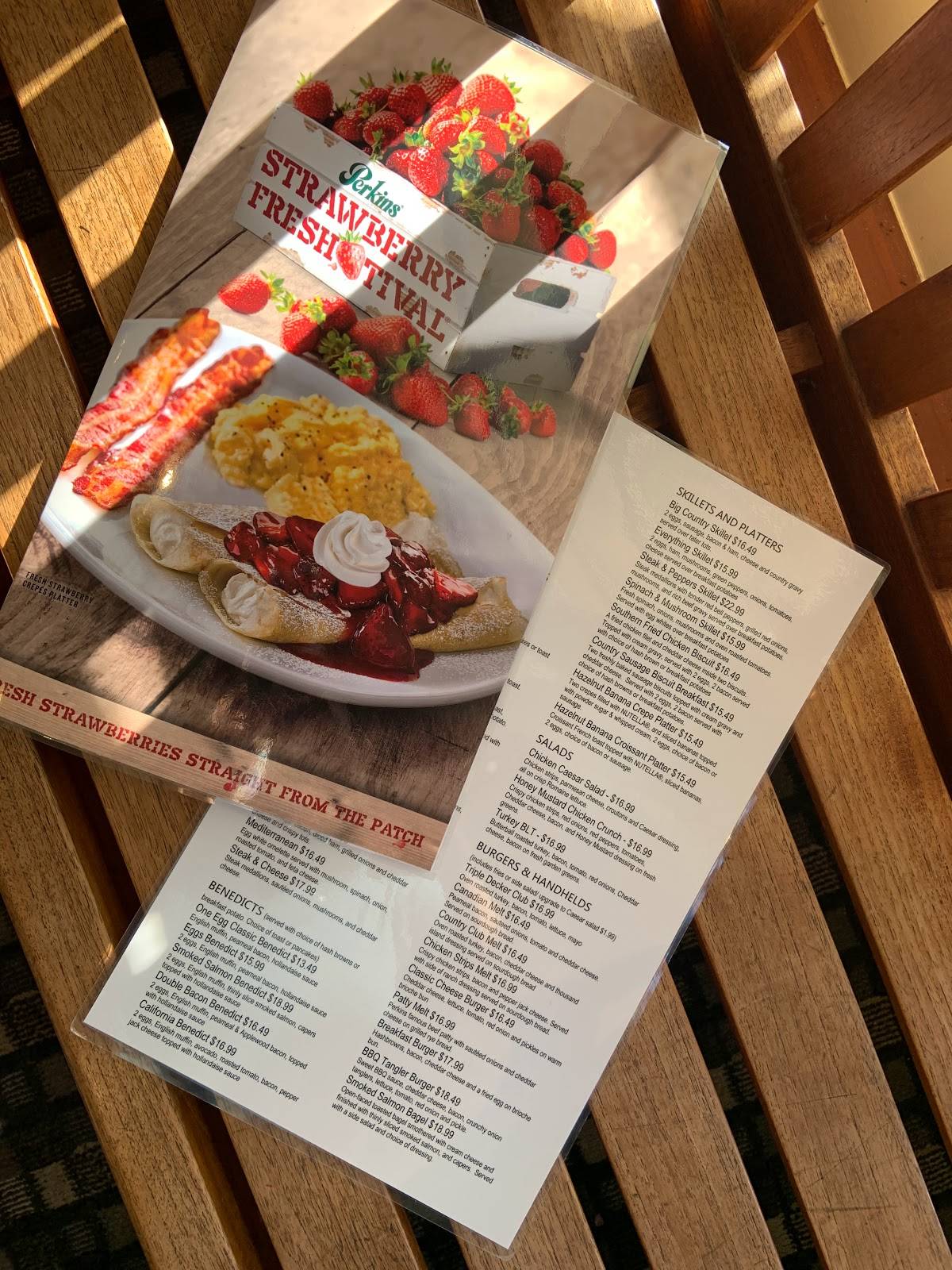 Menu at Perkins Family Restaurant & Bakery, St. Catharines
