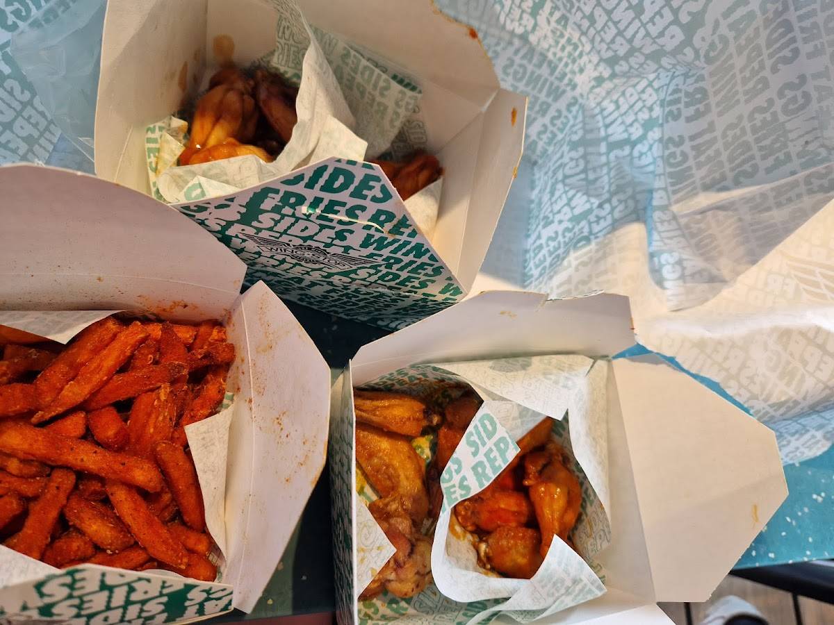 Carta del restaurante Wingstop Manchester Piccadilly, Manchester, 11-13 ...
