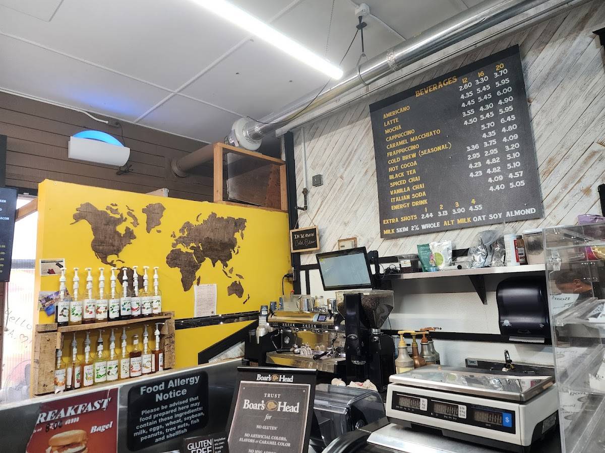 Menu at Woodland Corner Store & Deli pizzeria, Woodland