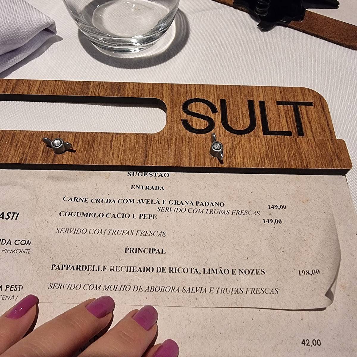 Menu em SULT restaurante, Rio de Janeiro
