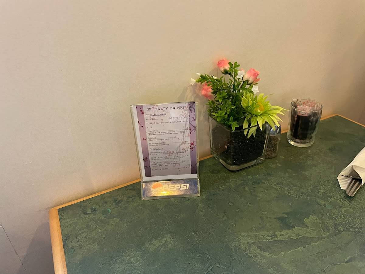Menu at Hong Kong Restaurant, Taber