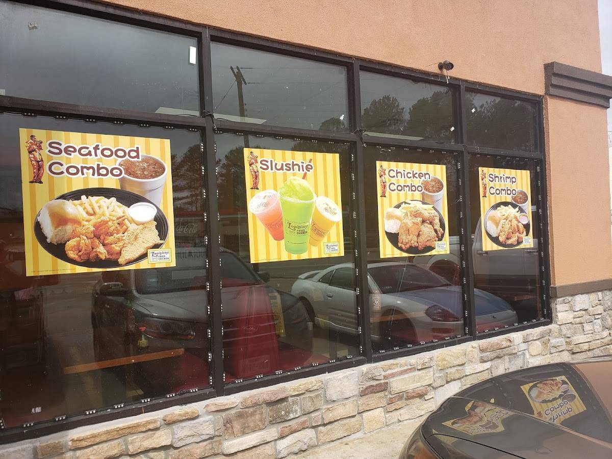 Menu at Texas Famous Fried Chicken restaurant, Tyler, S Vine Ave