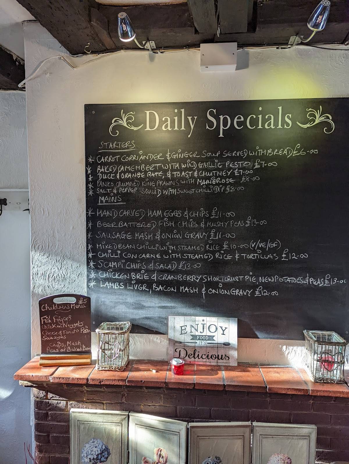 Menu at The Crown, Shoreham, Sevenoaks, Kent pub & bar, Sevenoaks, 84 ...