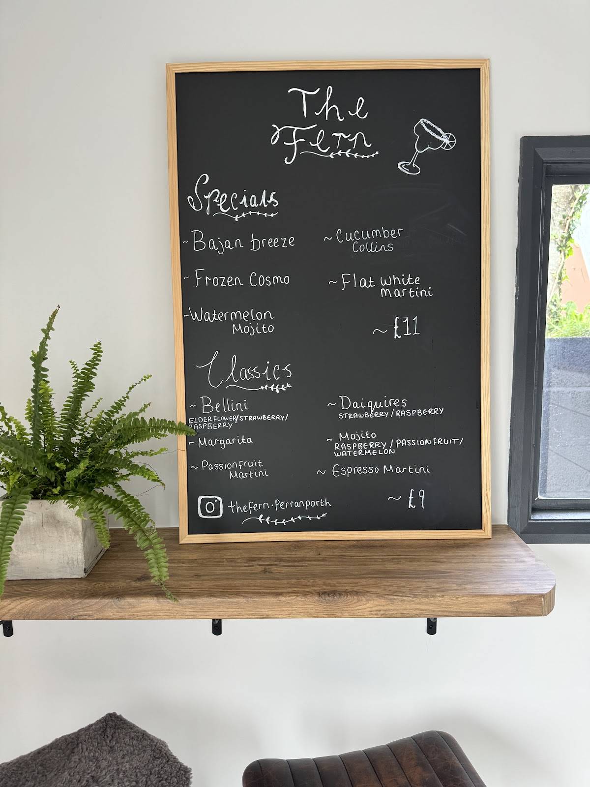 Menu at The Fern pub & bar, Perranporth