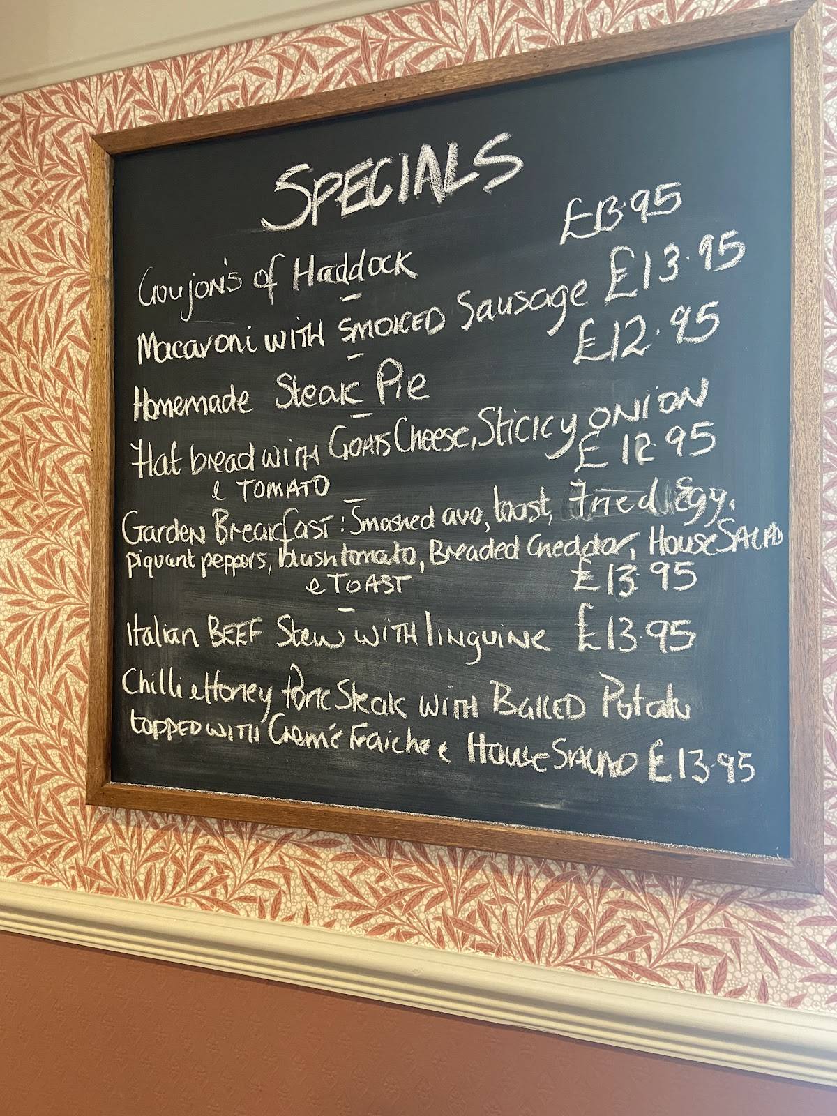 Menu at The Station Inn pub & bar, Carluke