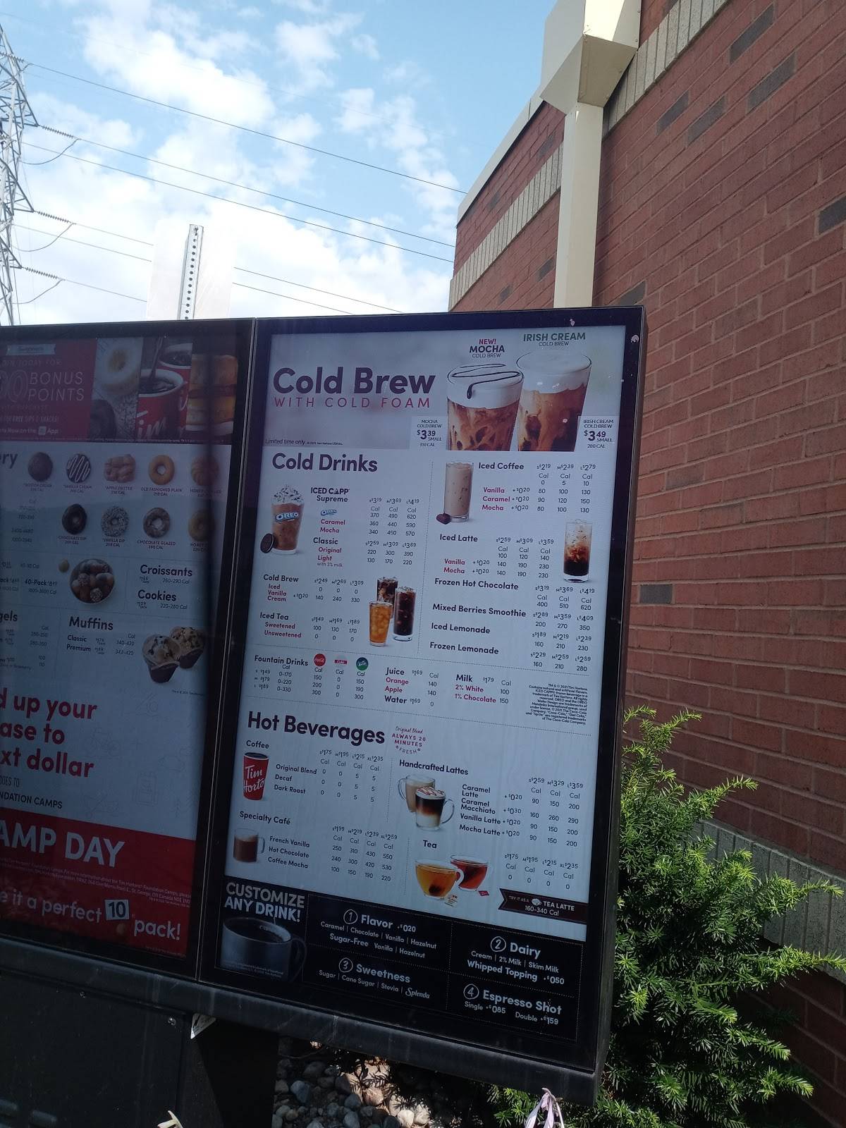 Menu at Tim Hortons fast food, Taylor, Ecorse Rd