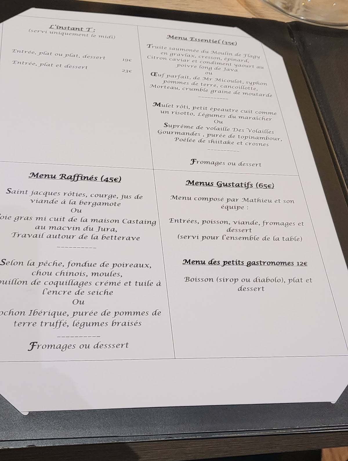 Menu au Restaurant Le Caveau du Grand Puits, Vesoul, 3 Pl. du Grand Puits