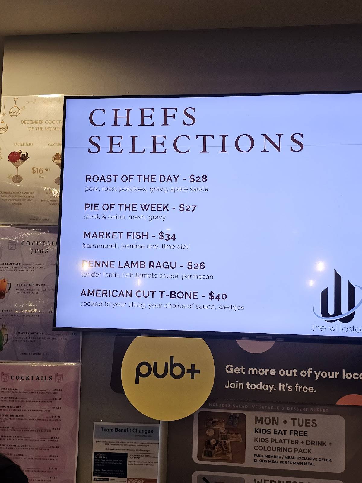 Menu at Willaston Hotel pub & bar, Willaston