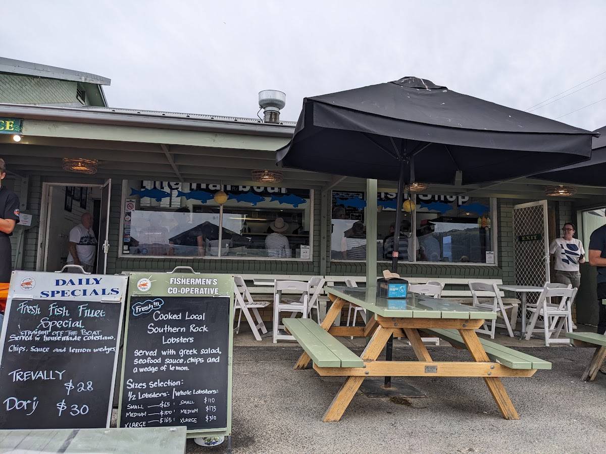 Menu at Apollo Bay Fishermen's Co-Op restaurant, Apollo Bay