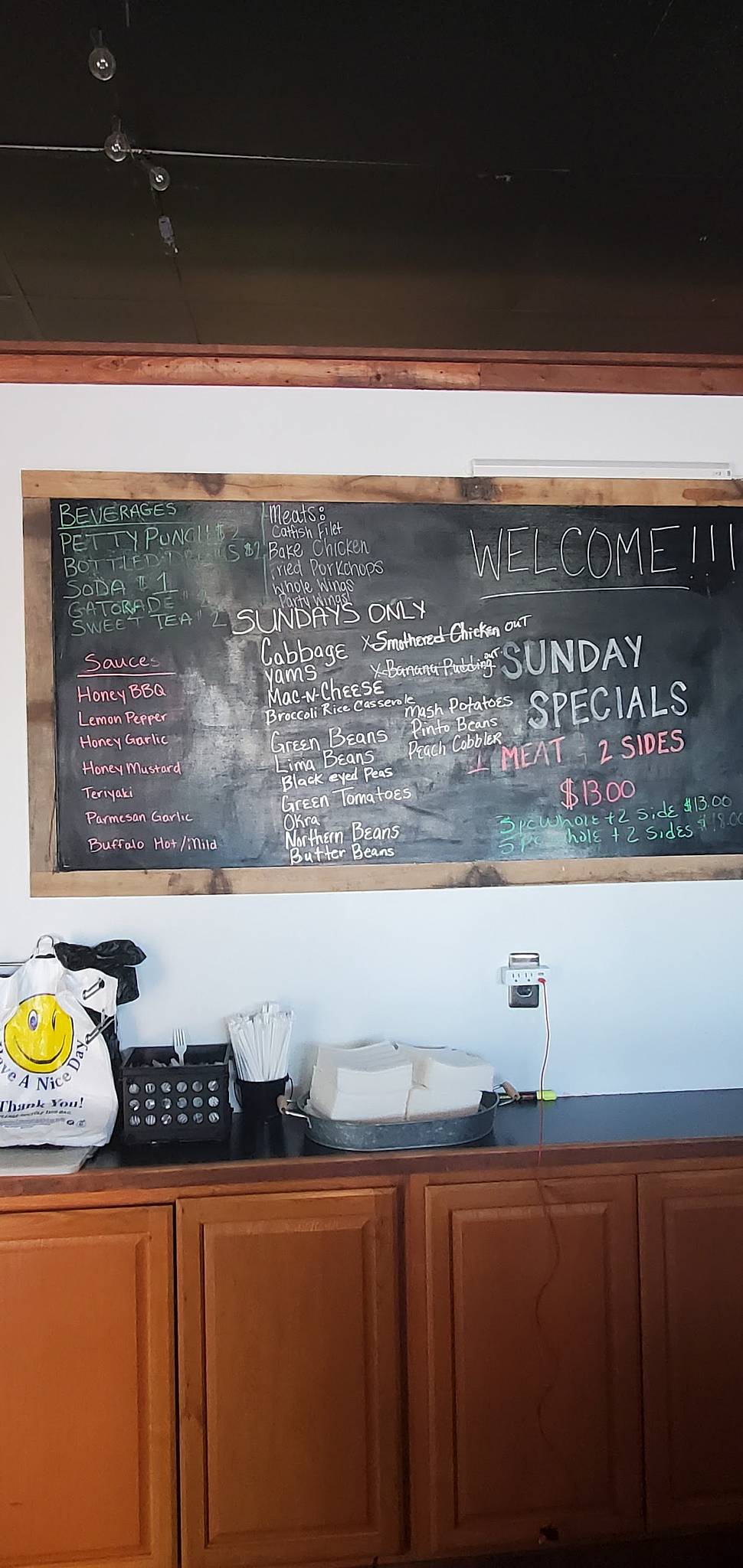 Menu at Beulah Mae's southern. Kitchen restaurant, Alabaster