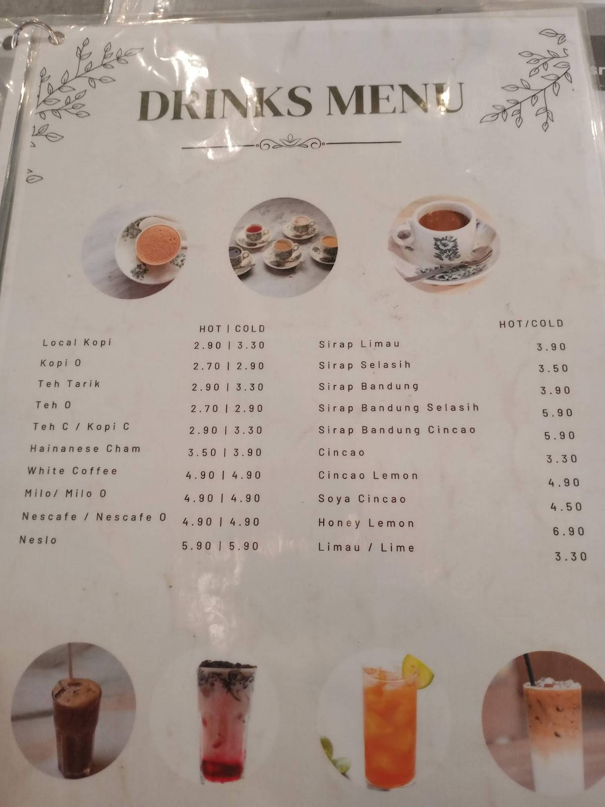 Menu at Auntie Foo Cafe, Kuala Selangor