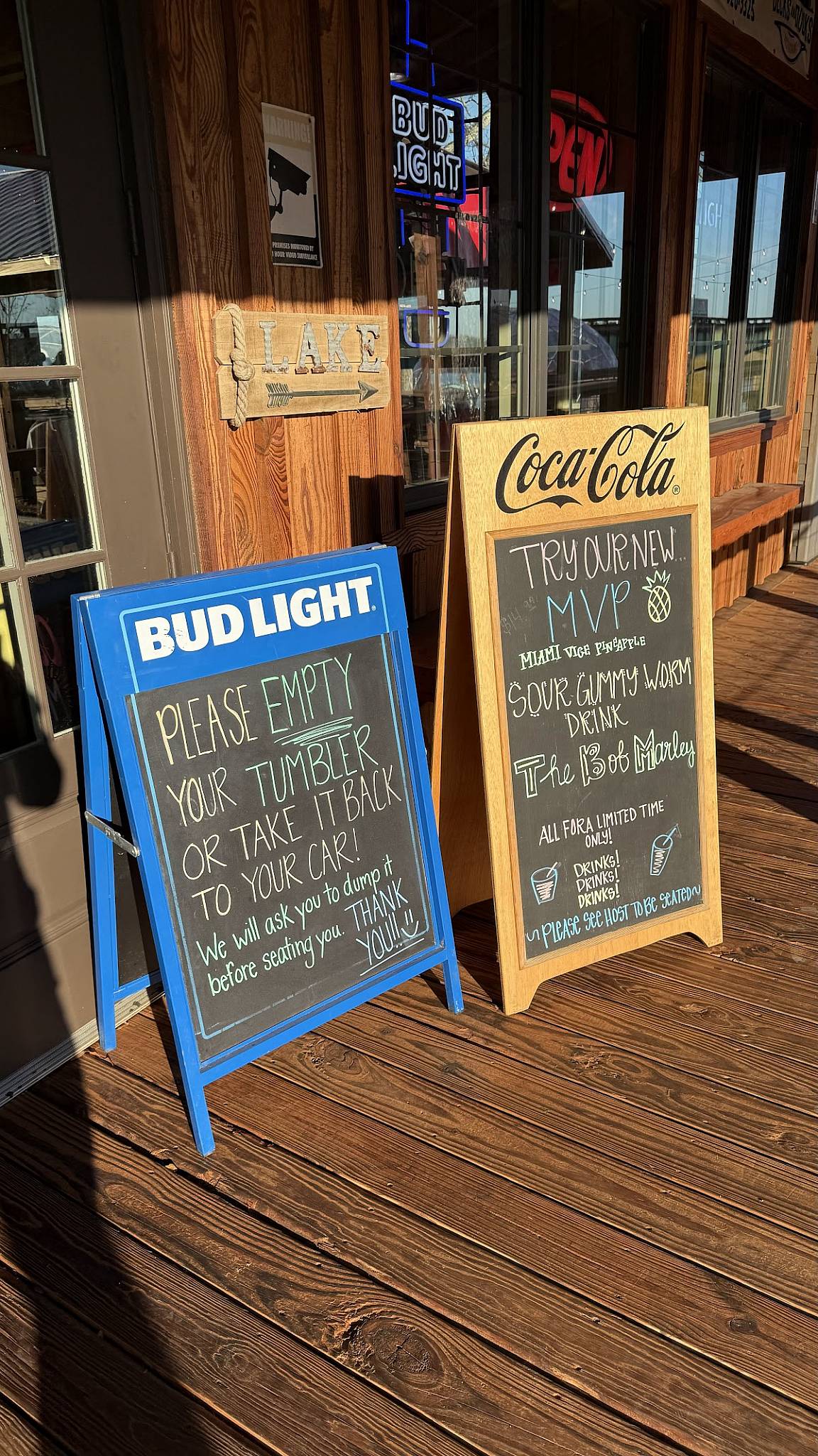 Menu at Decks and Docks pub & bar, Leesburg