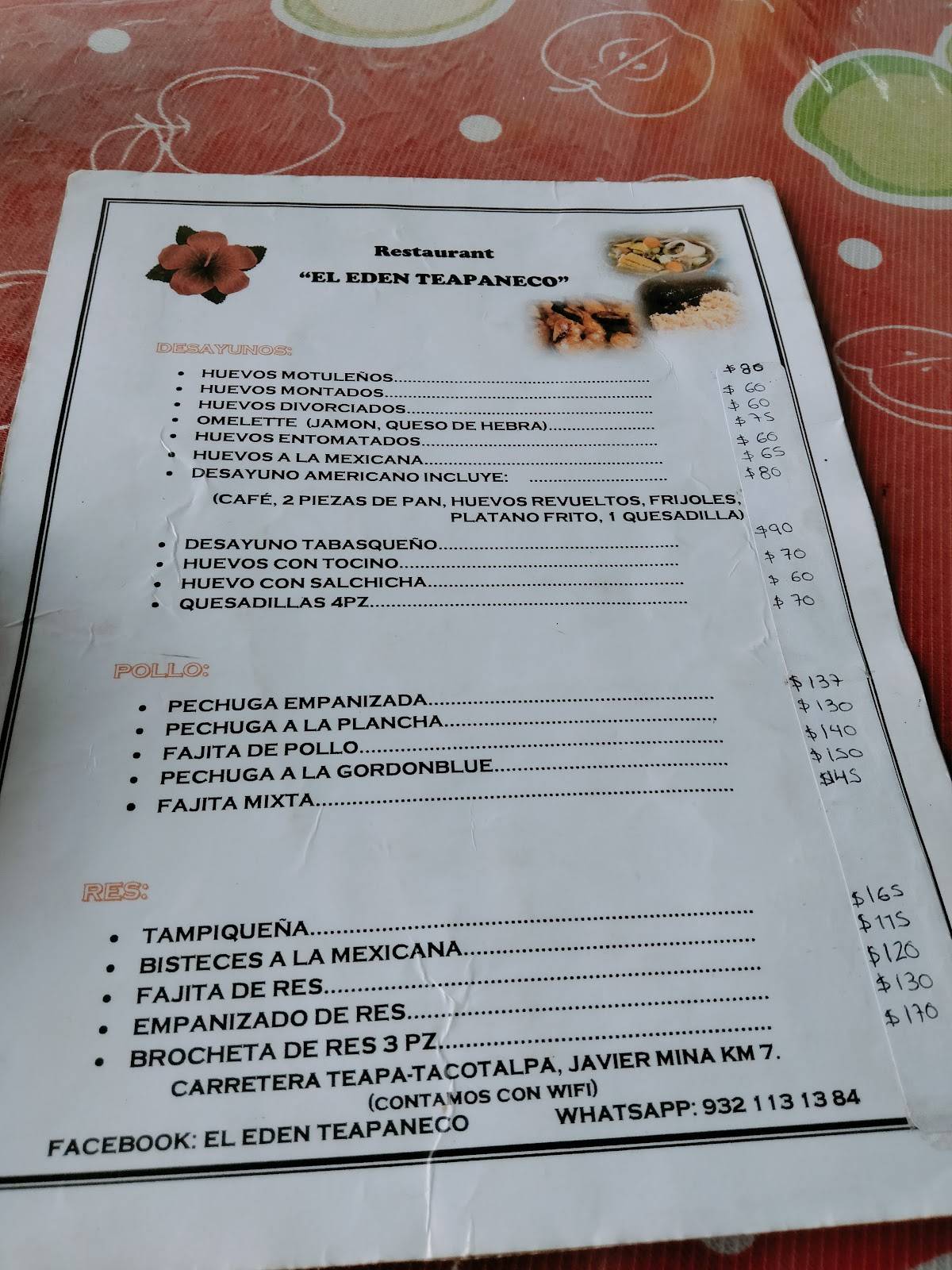 Menu at El Eden Teapaneco restaurant, Mexico